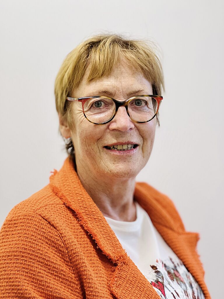 Schulleitung: Hans-Viessmann-Schule - Berufliches Kompetenzzentrum